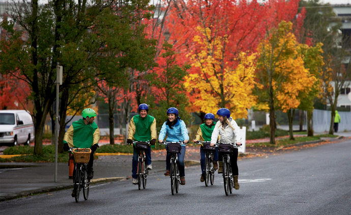 Sights via bikes in Portland, Ore.: Travel Weekly
