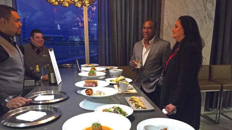 AA's Flagship Lounge lands in Miami: Travel Weekly