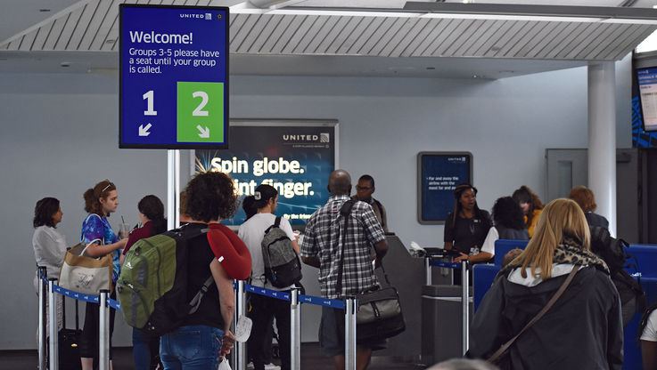 United implements new boarding procedure: Travel Weekly