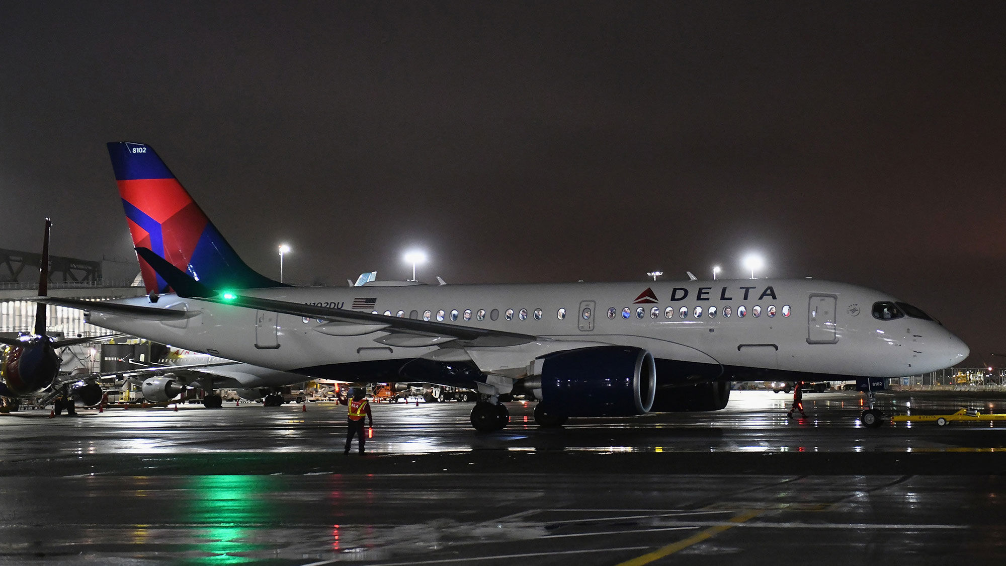 Delta puts new narrowbody aircraft into service: Travel Weekly