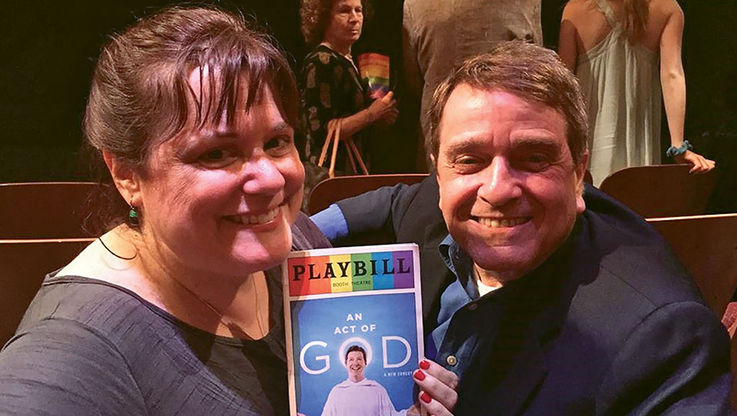 Agent Life: A Team Tours' dynamic duo makes sure the show goes on ...