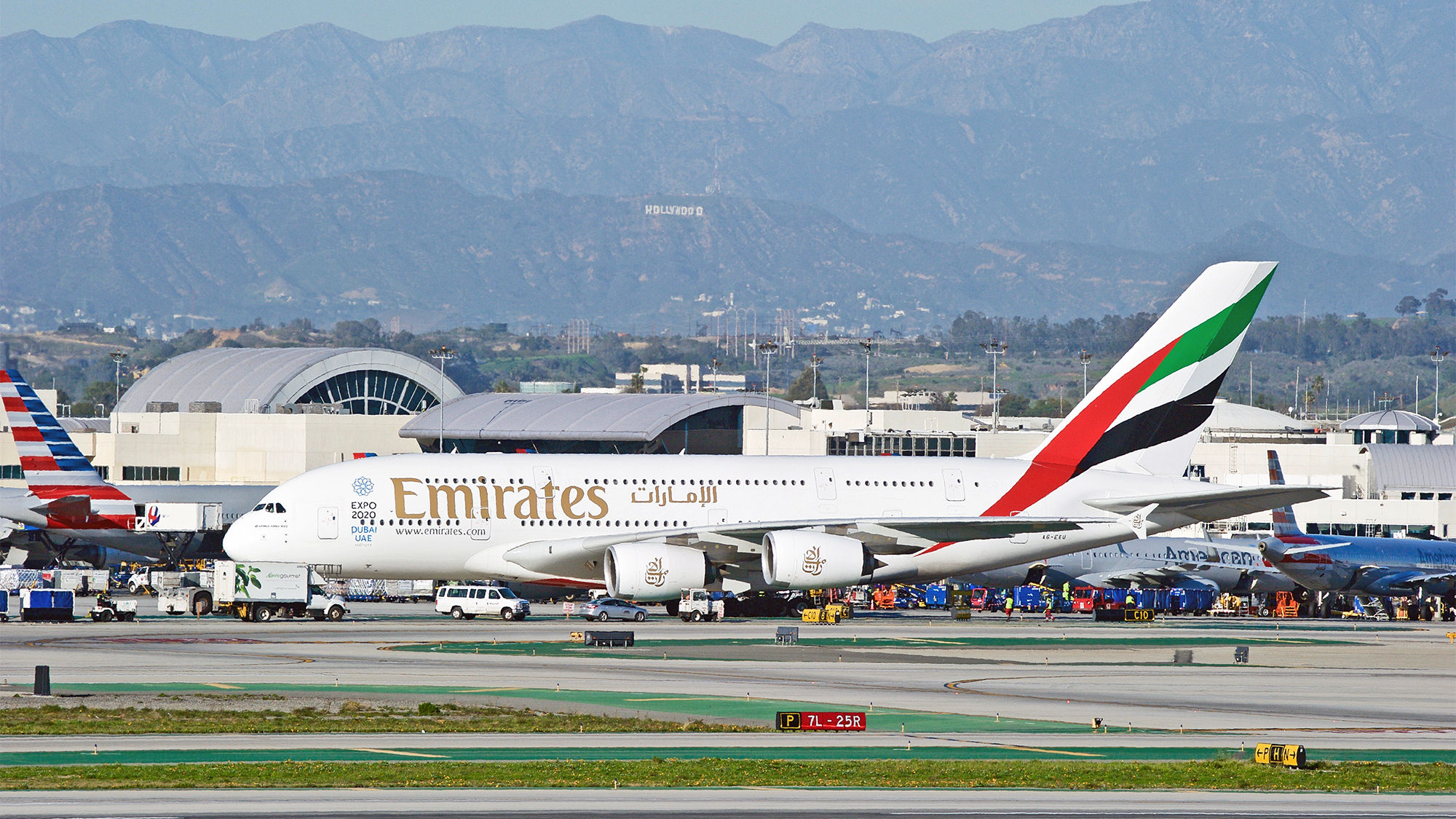 DOT fines Emirates $400,000 for Iran overflights: Travel Weekly