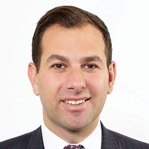 SkyWest considers flying charters to serve small communities: Travel Weekly