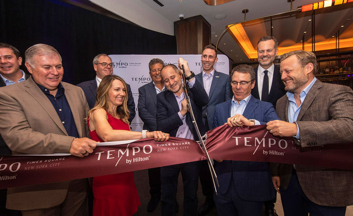 Hilton's first Tempo hotel opens in Times Square: Travel Weekly