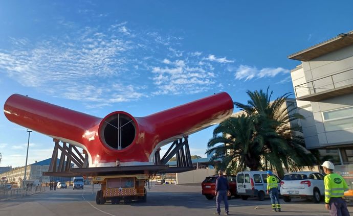 Carnival Freedom getting new winged funnel during drydock: Travel Weekly