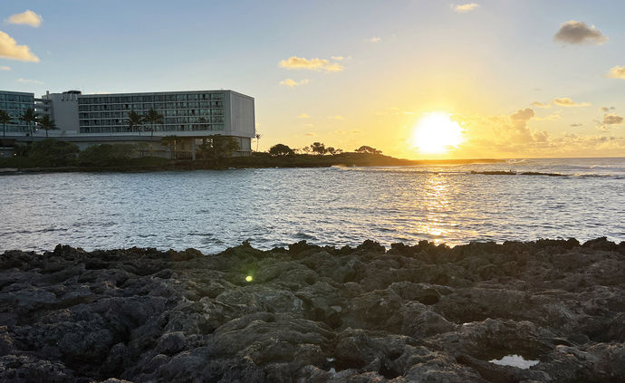 Soaking in the charms at refurbished North Shore mainstay Turtle Bay ...