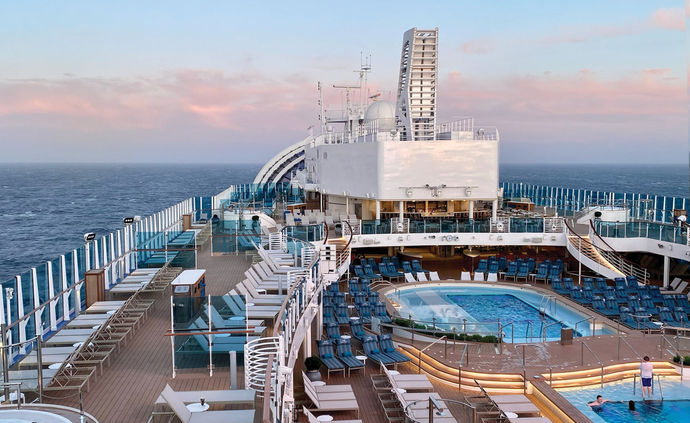 Sun Princess awash in light and multigenerational offerings: Travel Weekly