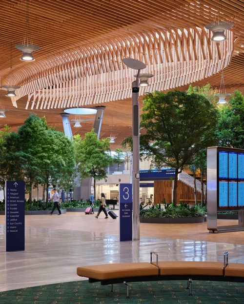 New main terminal opens at Portland International Airport: Travel Weekly
