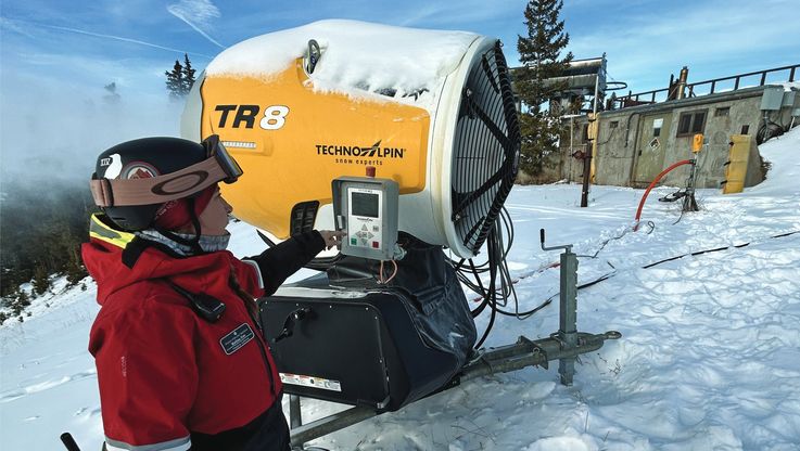 Ski areas fire up advanced snowmaking machines: Travel Weekly