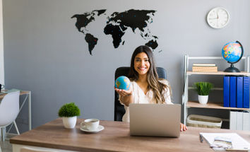 Travel advisor makes her own Disney magic on cruise stop: Travel Weekly