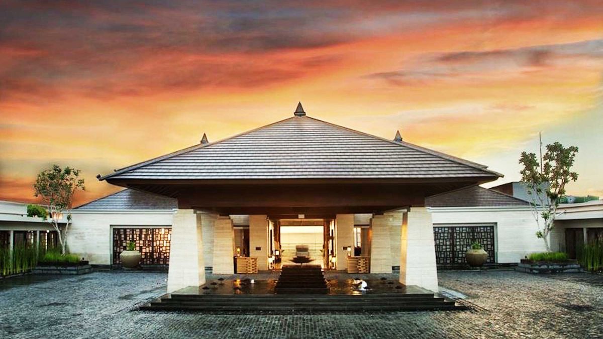 Ritz-Carlton Bali opens: Travel Weekly