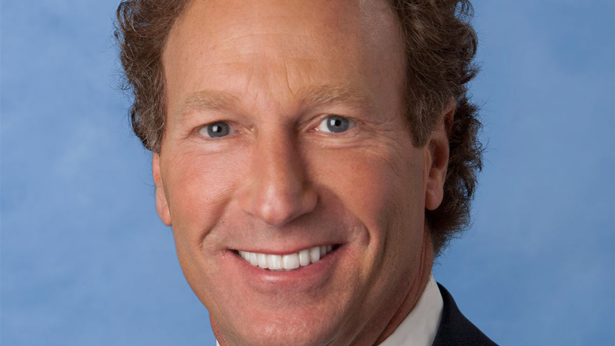 Longtime United sales executive Hilfman retiring: Travel Weekly