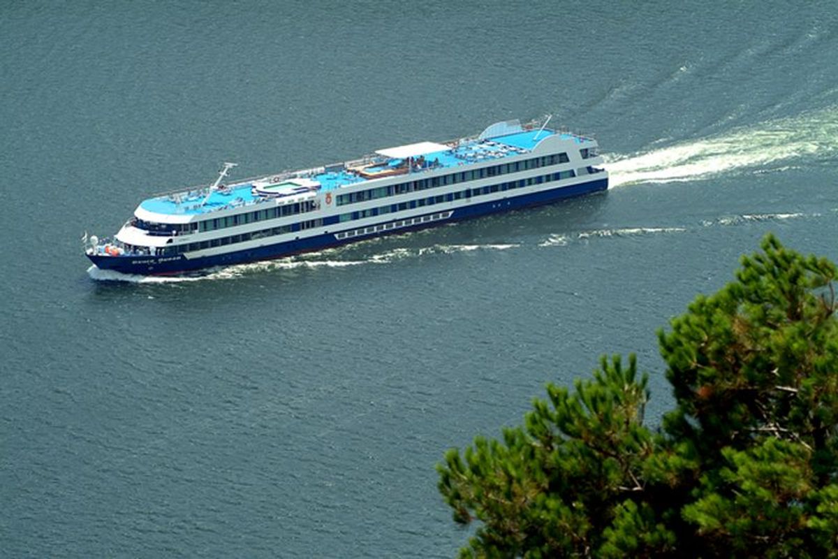 Douro Queen Pictures & Photos- Douro Azul Douro Queen Cruises: Travel ...
