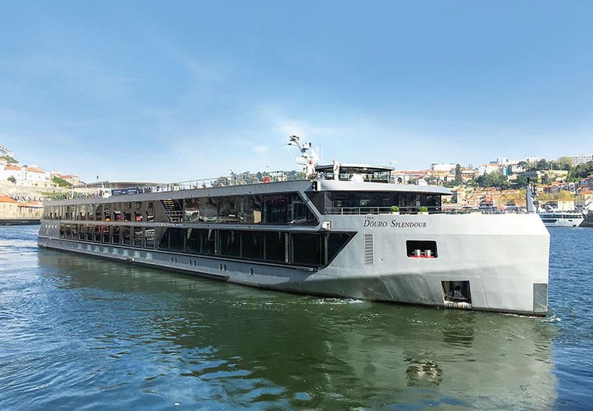 Douro Splendour Deck Plans- Riviera River Cruises Douro Splendour ...