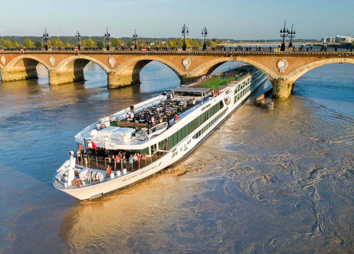 Scenic Diamond Ship Stats & Information- Scenic Cruise | TravelAge West