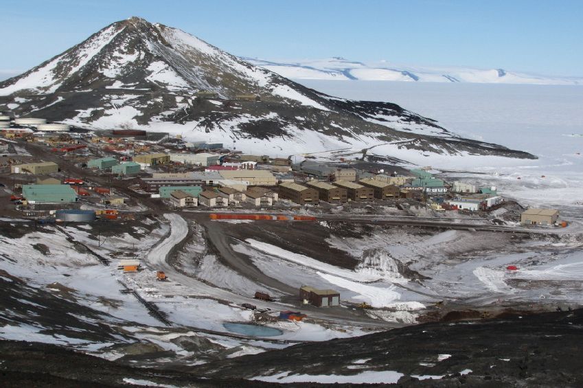 Find Mcmurdo Station, Antarctica Hotels- Downtown Hotels in Mcmurdo ...