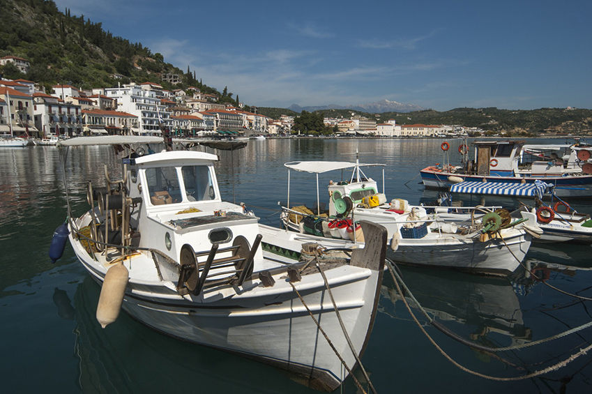 Cruise Ships Visiting Gythion- Gythion Port of Call: Travel Weekly