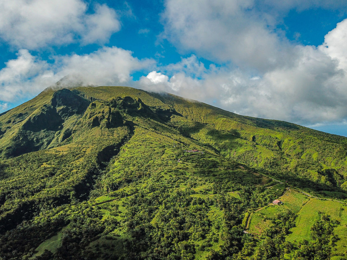 Find Mt. Pelee, Martinique Hotels- Downtown Hotels in Mt. Pelee ...