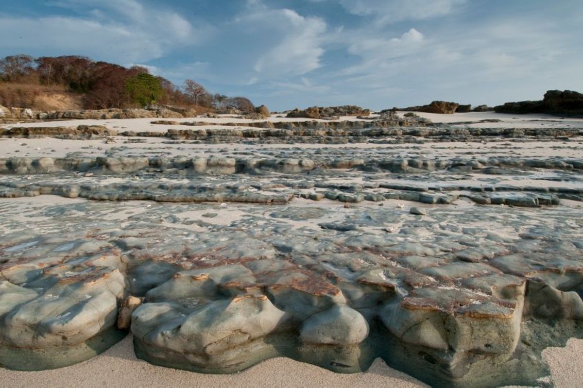 Find Las Perlas Islands, Panama Hotels- Downtown Hotels in Las Perlas ...