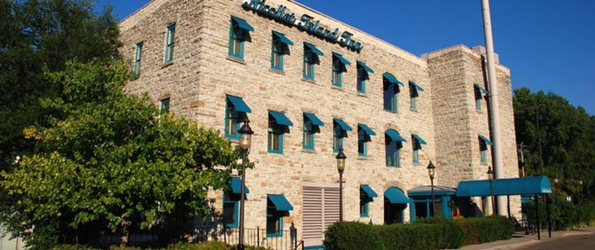 Nicollet Island Inn- First Class Minneapolis, MN Hotels- GDS ...