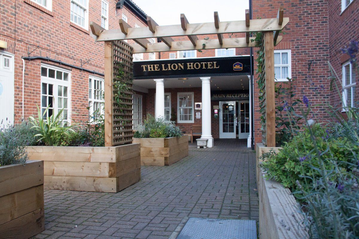 The Lion Hotel- Worksop, England Hotels- First Class Hotels in Worksop ...
