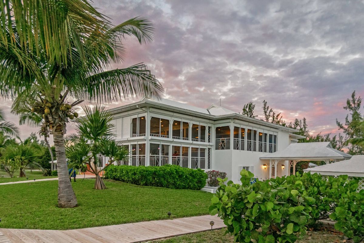 Cape Santa Maria Beach Resort- First Class Galliot Cay, Long Island ...