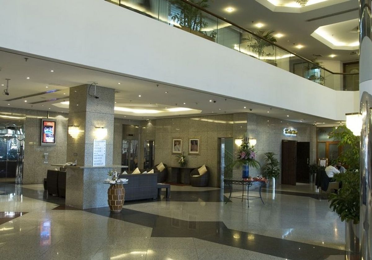 Avari Dubai- First Class Dubai, United Arab Emirates Hotels- GDS ...