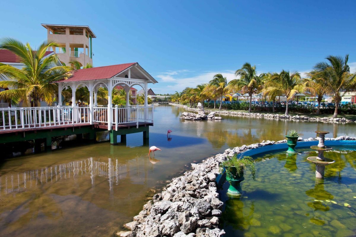 Memories Caribe Beach Resort- First Class Cayo Coco, Cuba Hotels- GDS ...