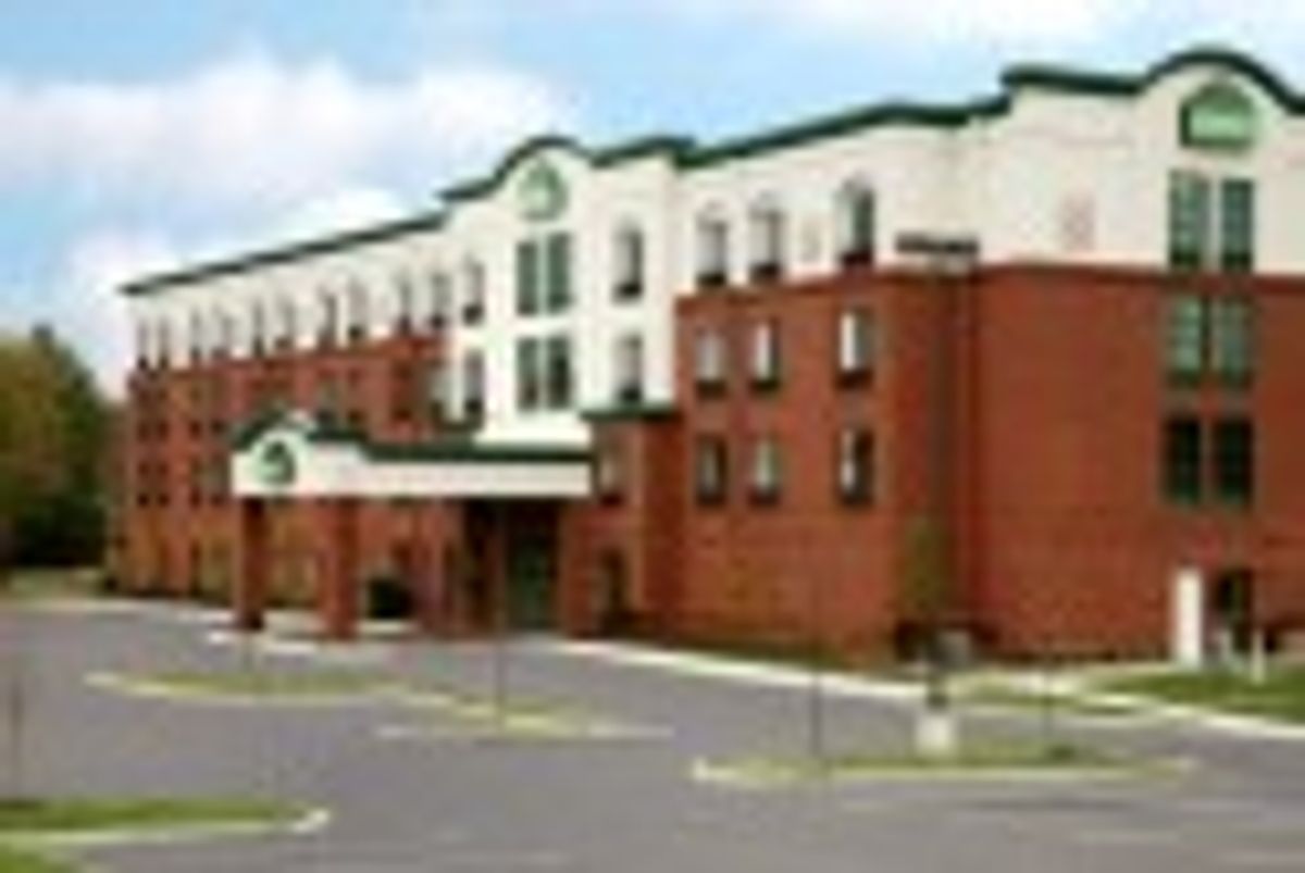 Research Park Inn STL West Chesterfield- Tourist Class St Charles, MO ...