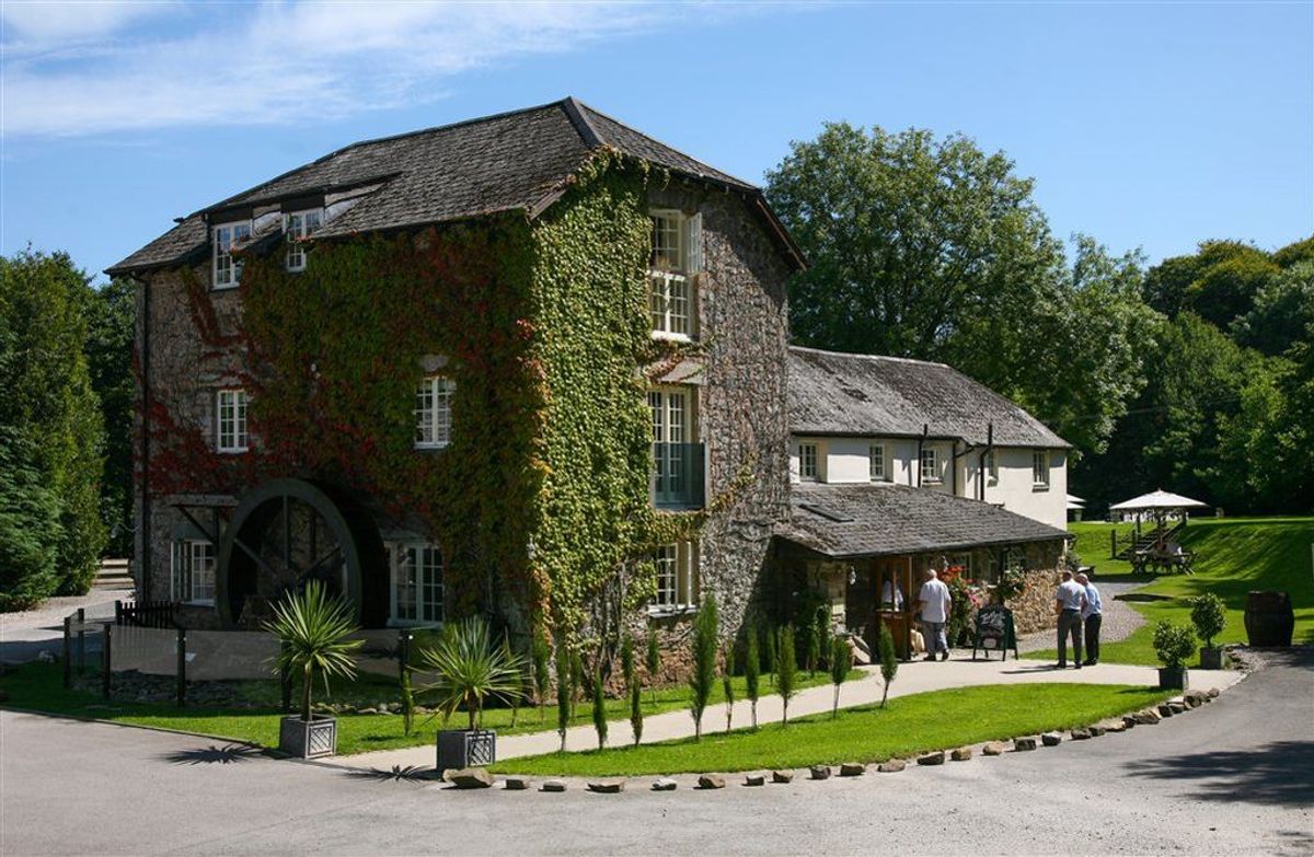 The Turtley Corn Mill Inn- Avonwick, England Hotels- GDS Reservation ...