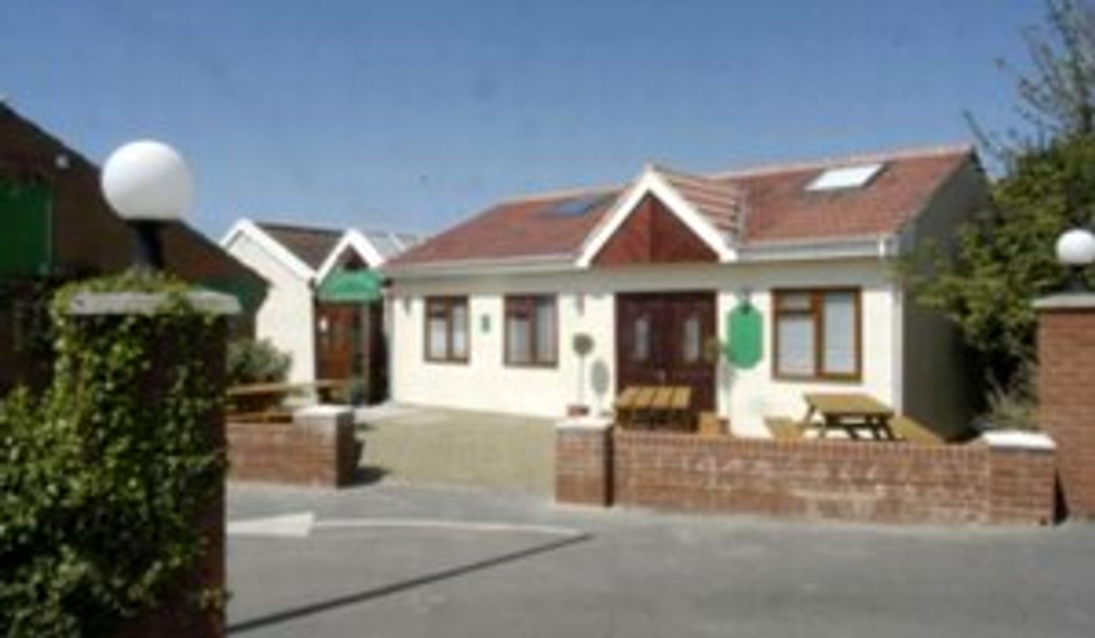 Laburnum House Lodge Hotel- West Huntspill, England Hotels- GDS ...