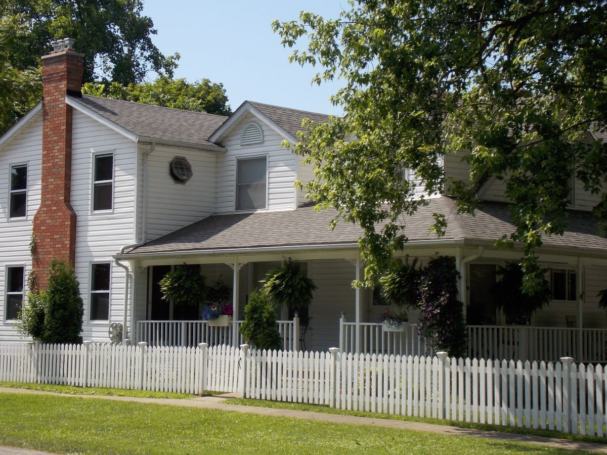 Finlay House B&B- Niagara-on-the-Lake, ON Hotels- GDS Reservation Codes ...