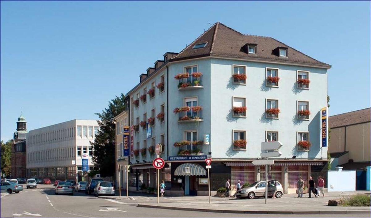 Paul and Pia Welcome Home Hotel- Tourist Class Colmar, France Hotels ...