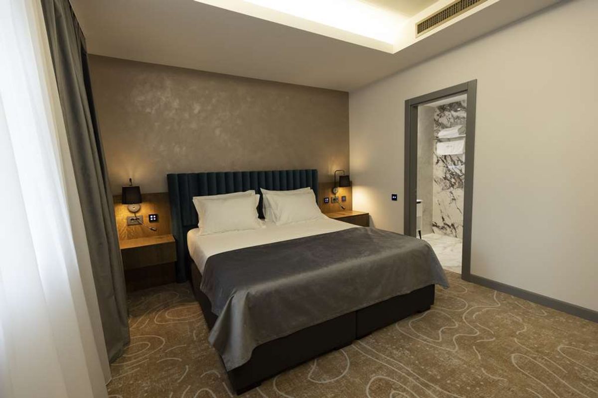 Atlas- Timisoara, Romania Hotels- GDS Reservation Codes: Travel Weekly