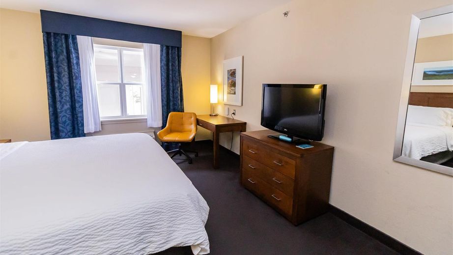 Deer Lake Horizon Hotel, BW Signature - Deer Lake, NF Meeting Rooms ...