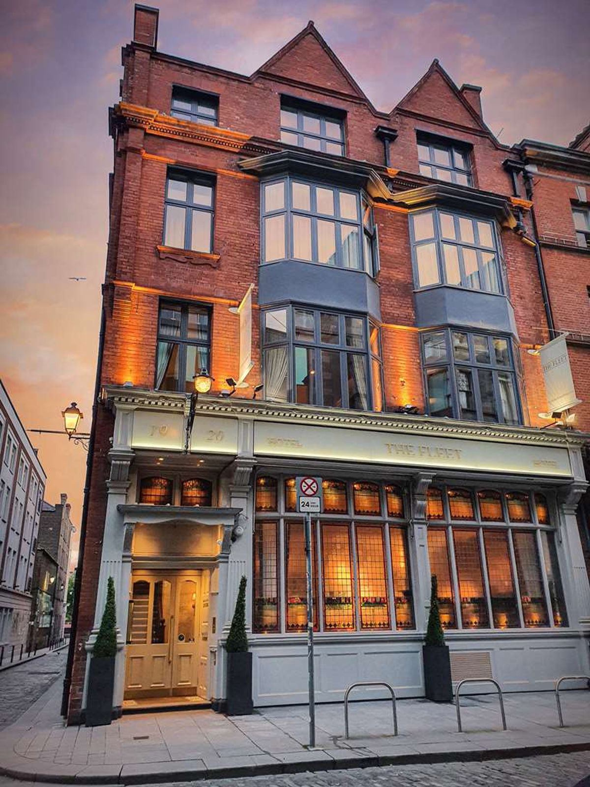 The Fleet Street Hotel- Tourist Class Dublin, Ireland Hotels- GDS ...