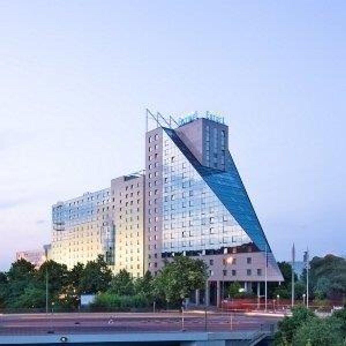 Estrel Hotel & Convention Center- First Class Berlin, Germany Hotels ...