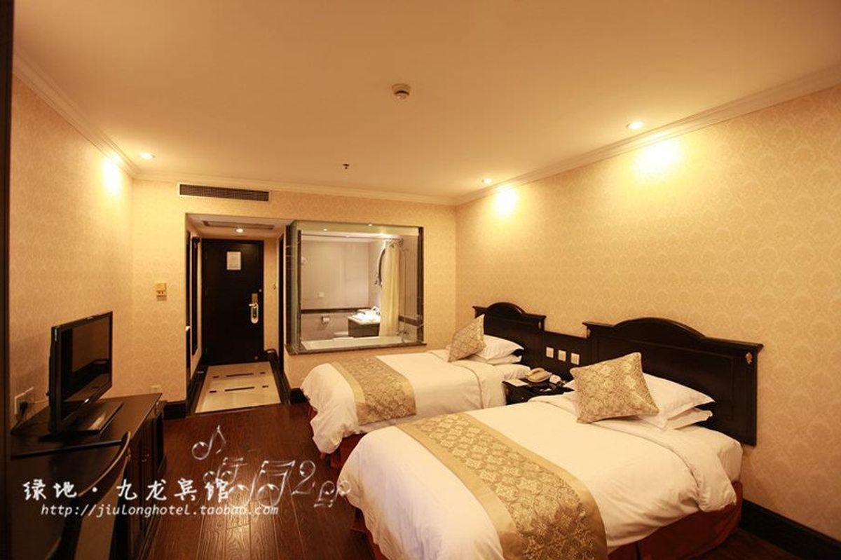 Sofitel Shanghai North Bund- First Class Shanghai, China Hotels- GDS ...