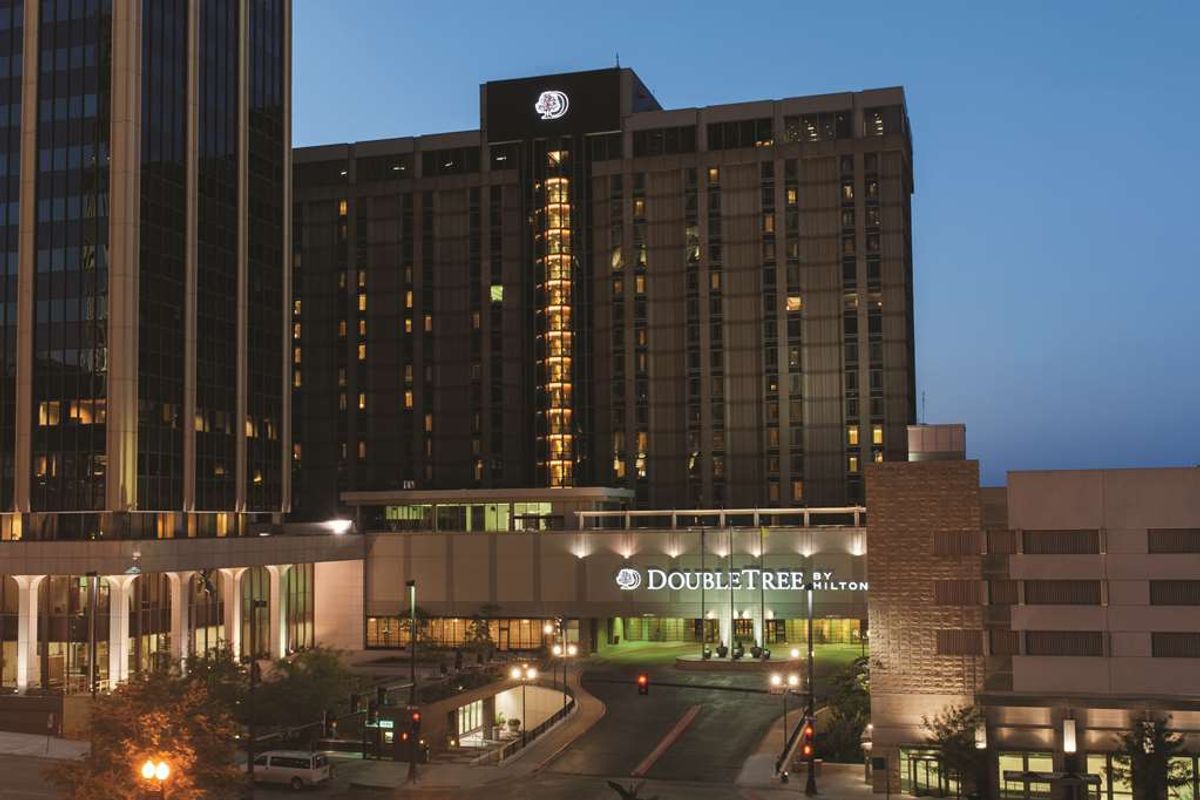 DoubleTree by Hilton Hotel Downtown- First Class Omaha, NE Hotels- GDS ...