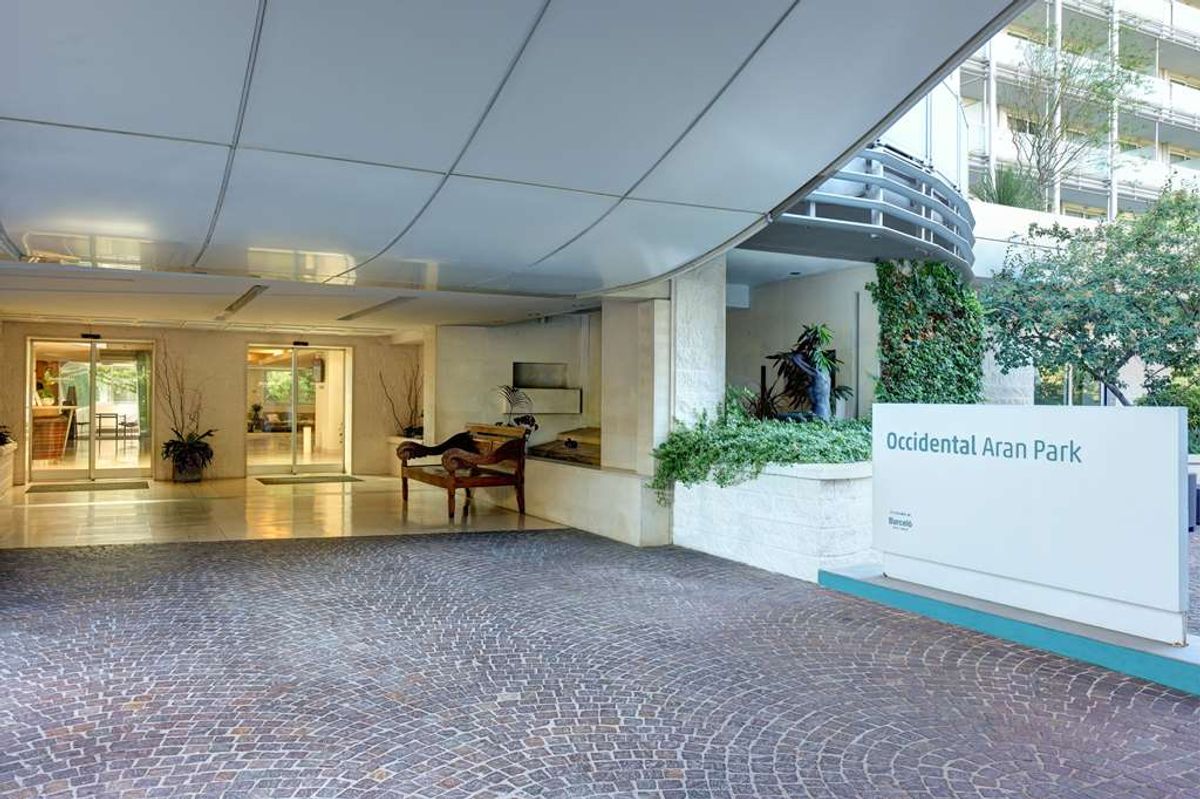 Barcelo Aran Park Hotel- First Class Rome, Italy Hotels- GDS ...