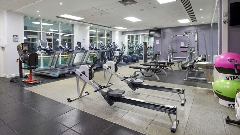 hilton hotel dartford postcode