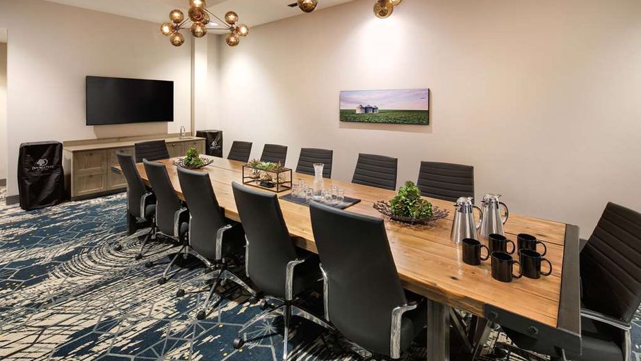 DoubleTree Greeley at Lincoln Park - Greeley, CO Meeting Rooms & Event ...