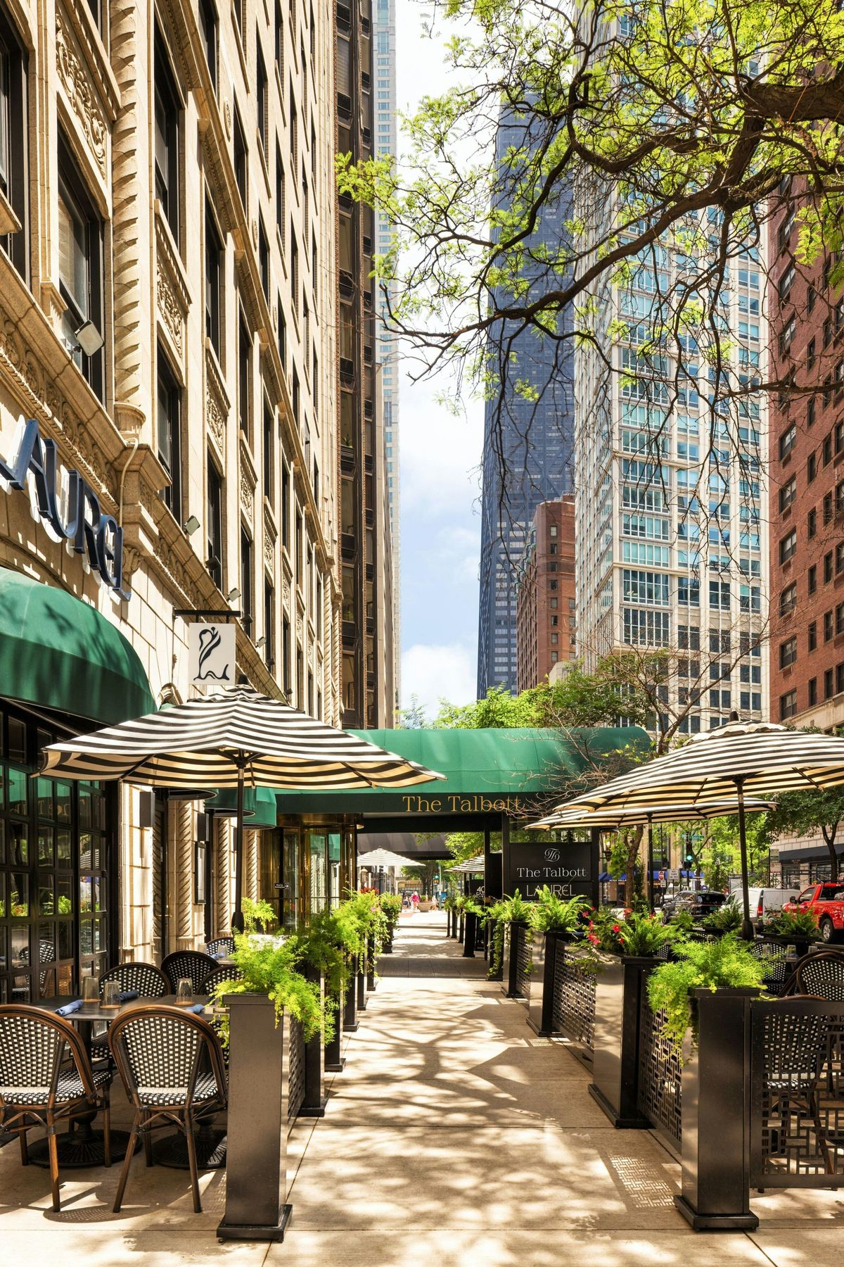 The Talbott Hotel- Deluxe Chicago, IL Hotels- GDS Reservation Codes ...