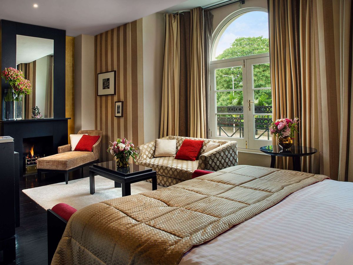 60 Hyde Park Gate Hotel- Deluxe London, England Hotels- GDS Reservation ...