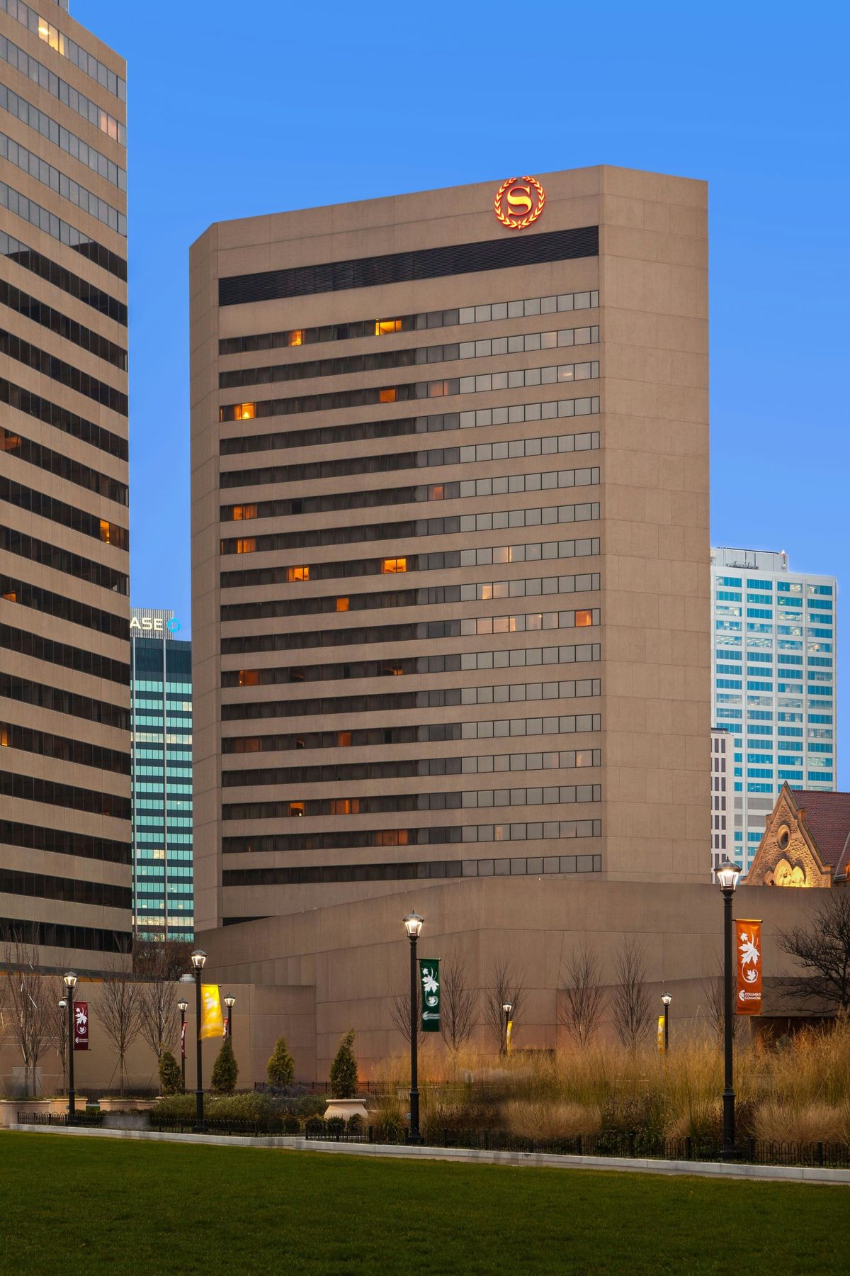 Plaza Hotel Columbus at Capitol Square- First Class Columbus, OH Hotels ...