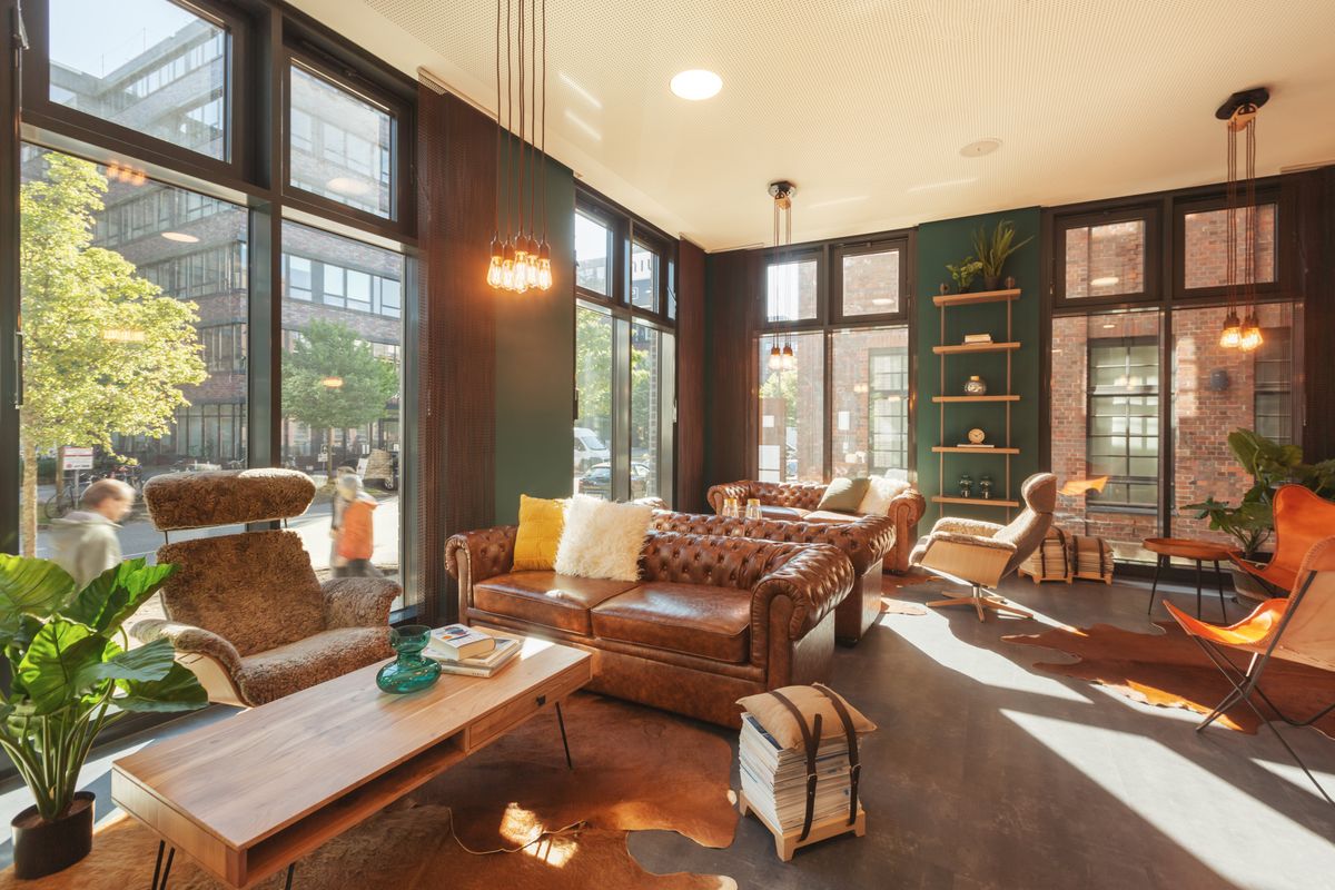 Holiday Inn the niu Bricks Hamburg- First Class Hamburg, Germany Hotels ...