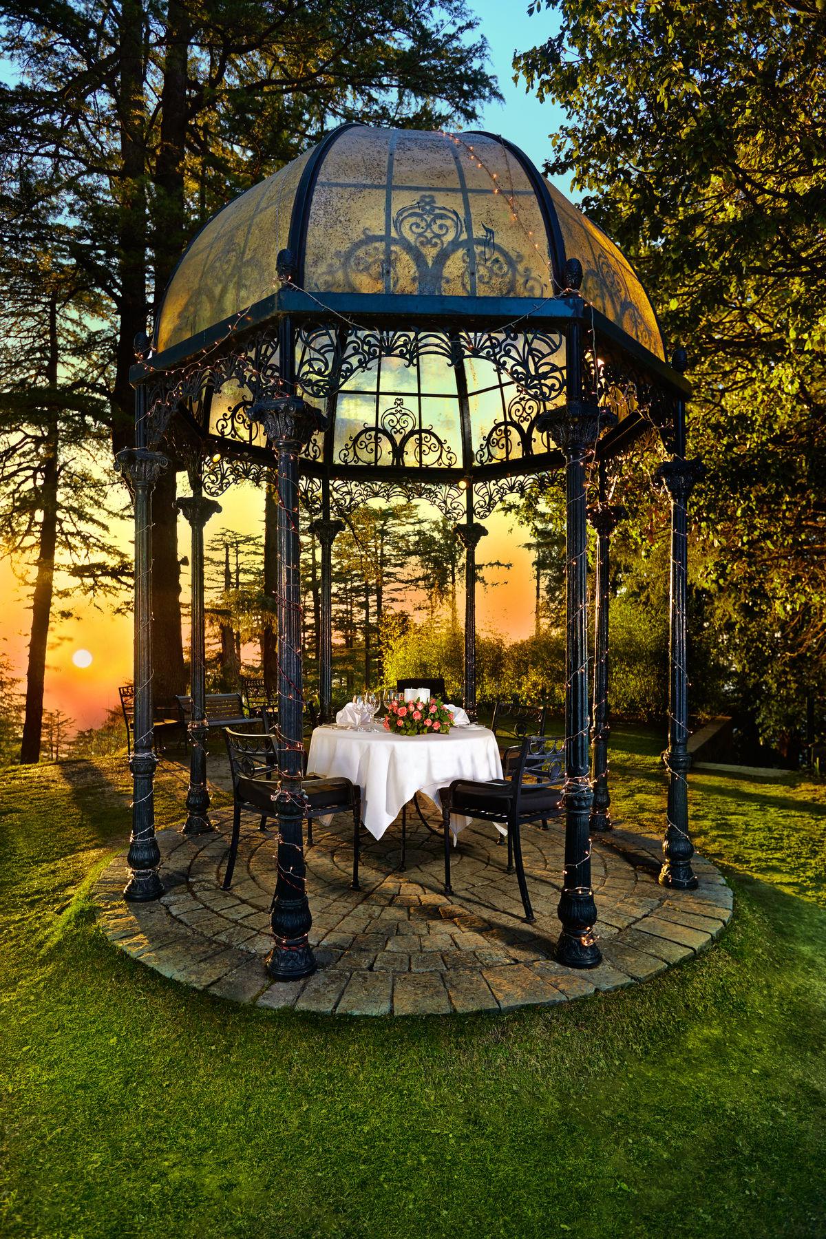 Wildflower Hall an Oberoi Resort- Deluxe Shimla, India Hotels- GDS ...