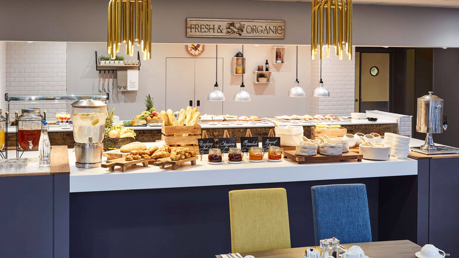 Novotel Wolverhampton City Centre - Wolverhampton, England Meeting ...