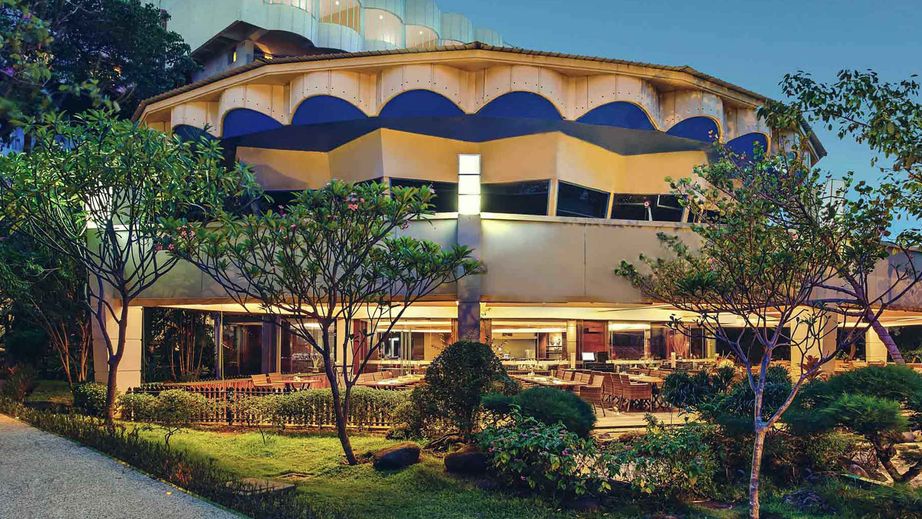 Mercure Convention Centre Ancol - Jakarta, Indonesia Meeting Rooms ...