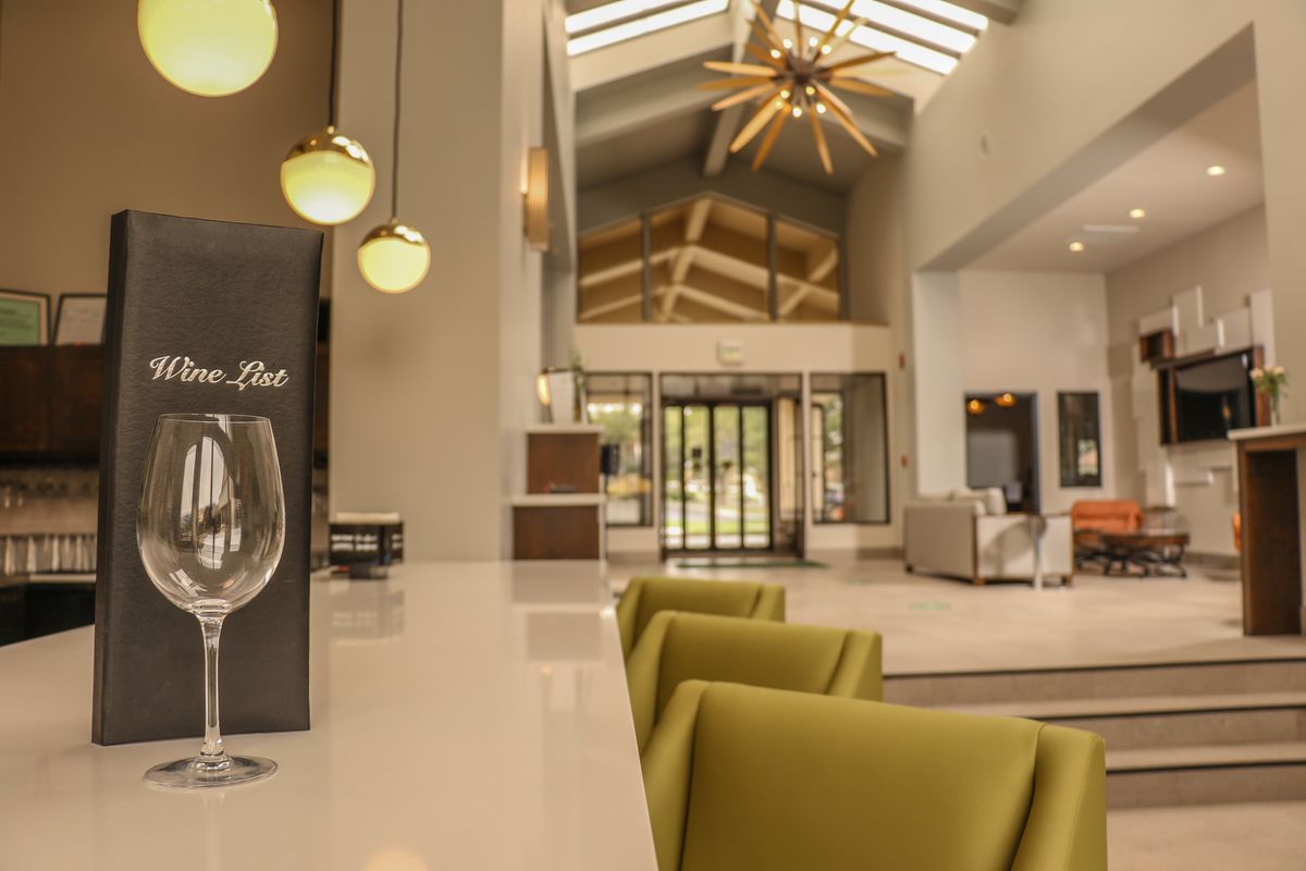 Holiday Inn Clarkston-Lewiston- Tourist Class Clarkston, WA Hotels- GDS ...